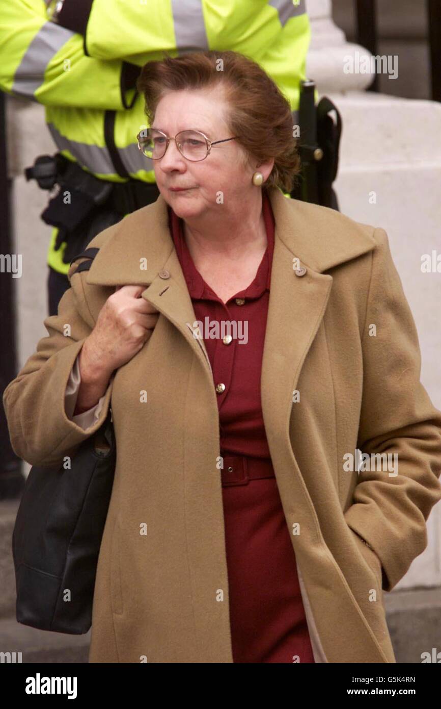 Sarah hallam hi-res stock photography and images - Alamy