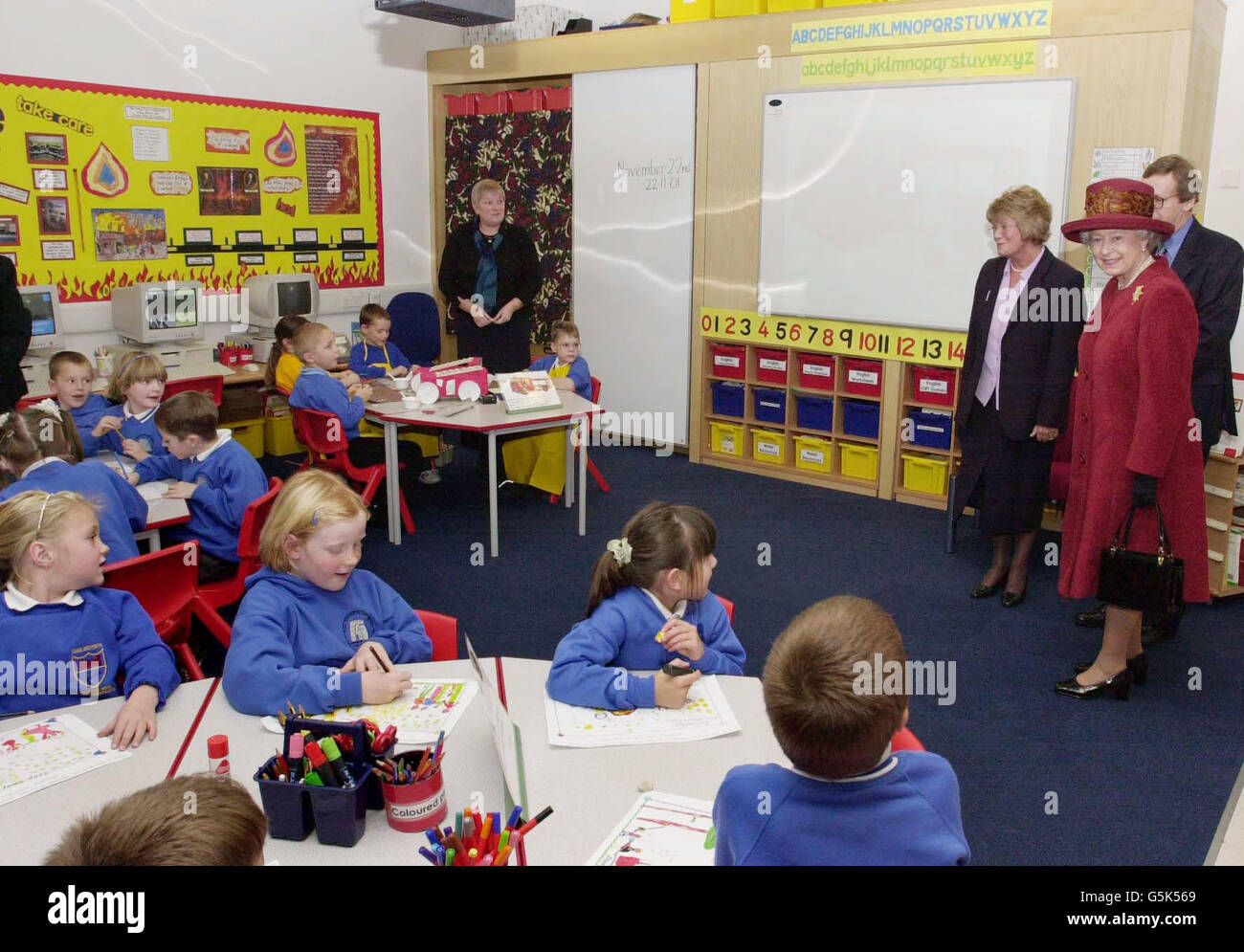 Queen Opens First School In Wales Stock Photo - Alamy