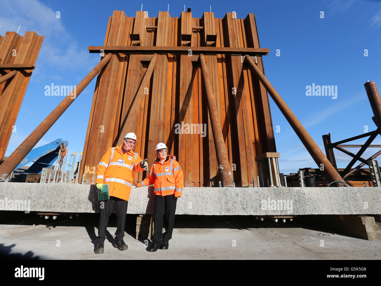 Deputy First Minister Nicola Sturgeon with David Climie Project ...
