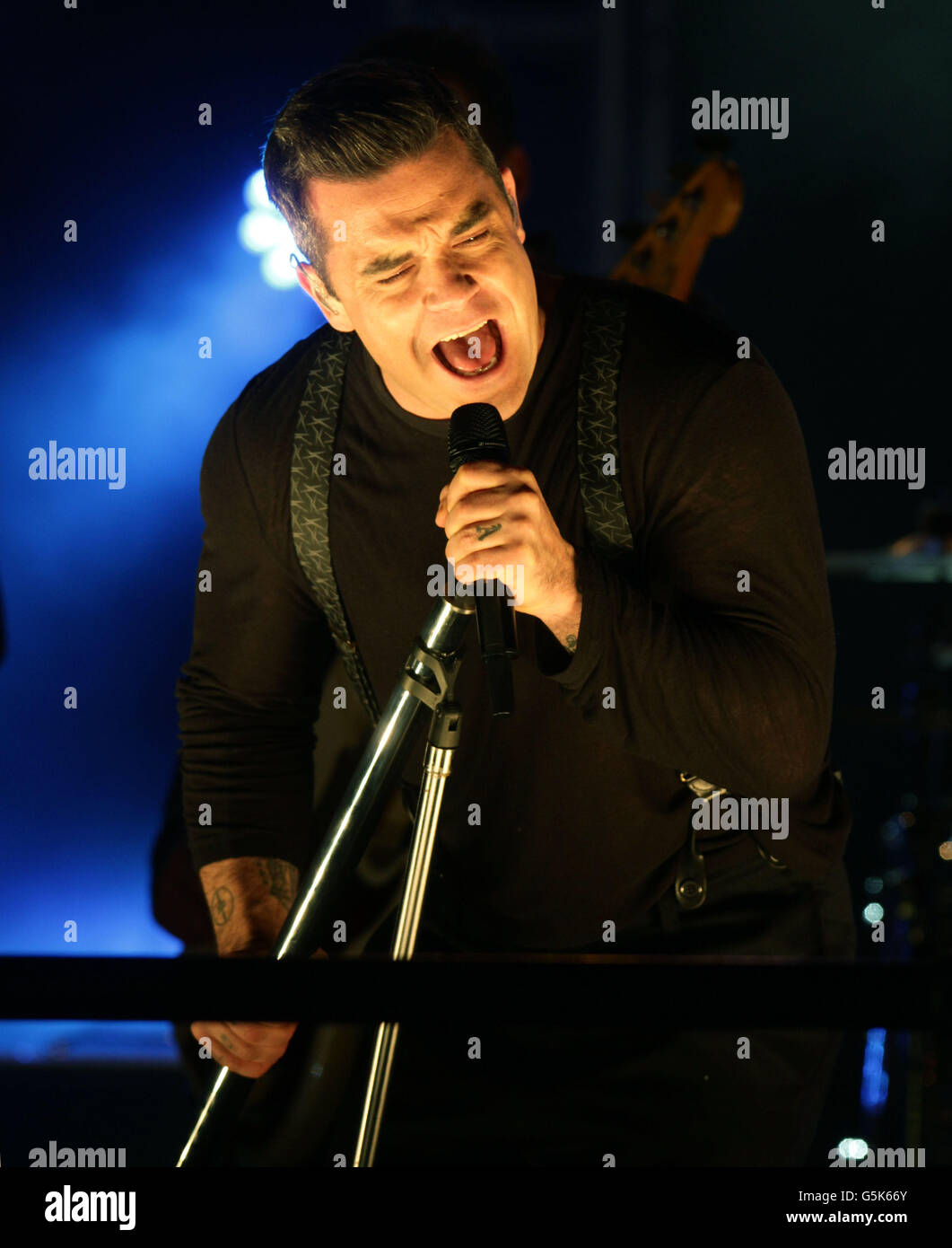 Oxford street christmas lights switch on london hi-res stock ...