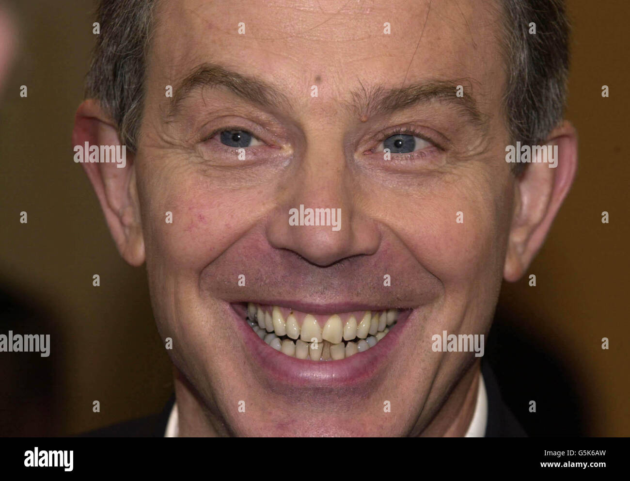 Politician head head shot smiling grinning education tony blair hi-res ...