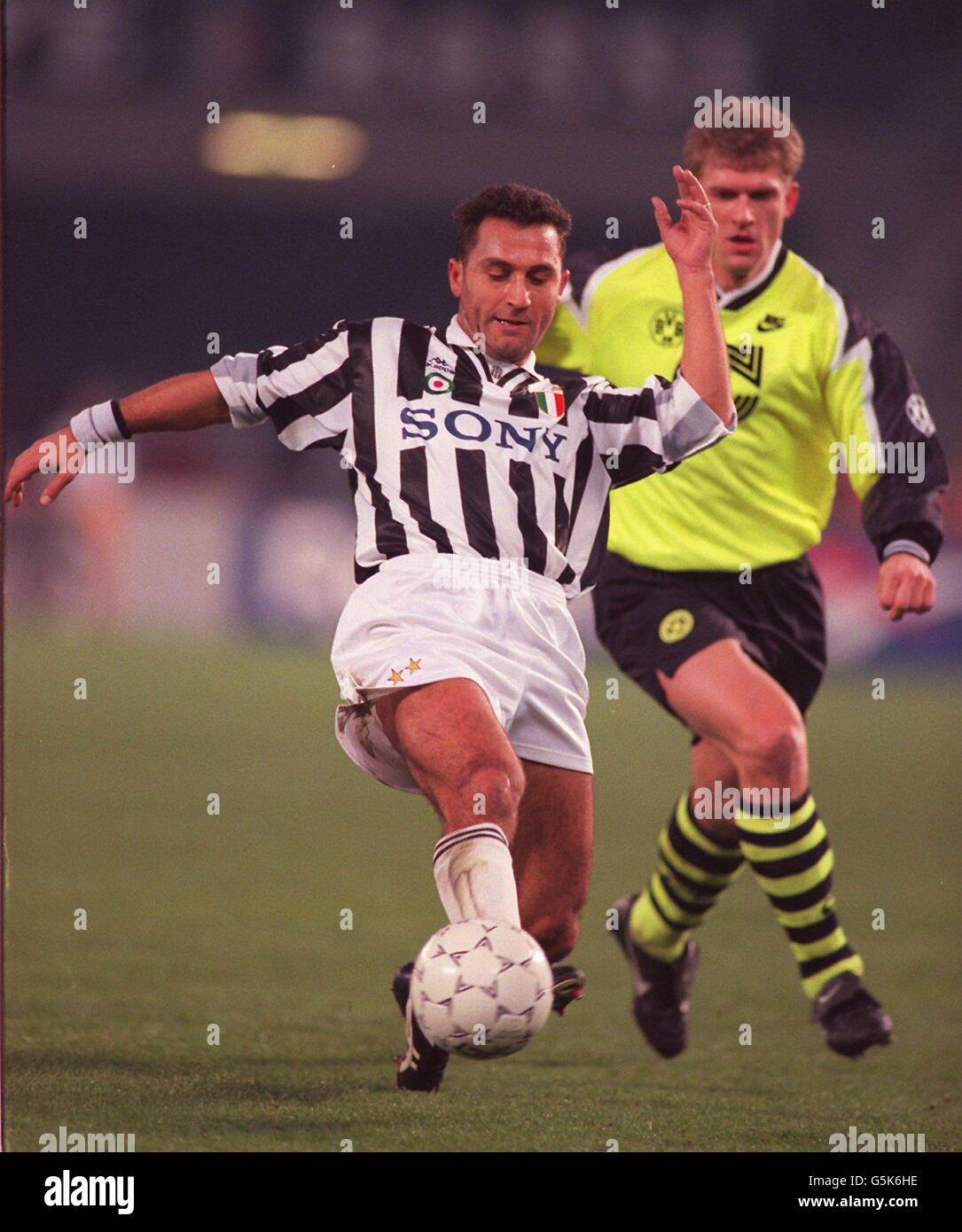 Leagueraction hi-res stock photography and images - Alamy