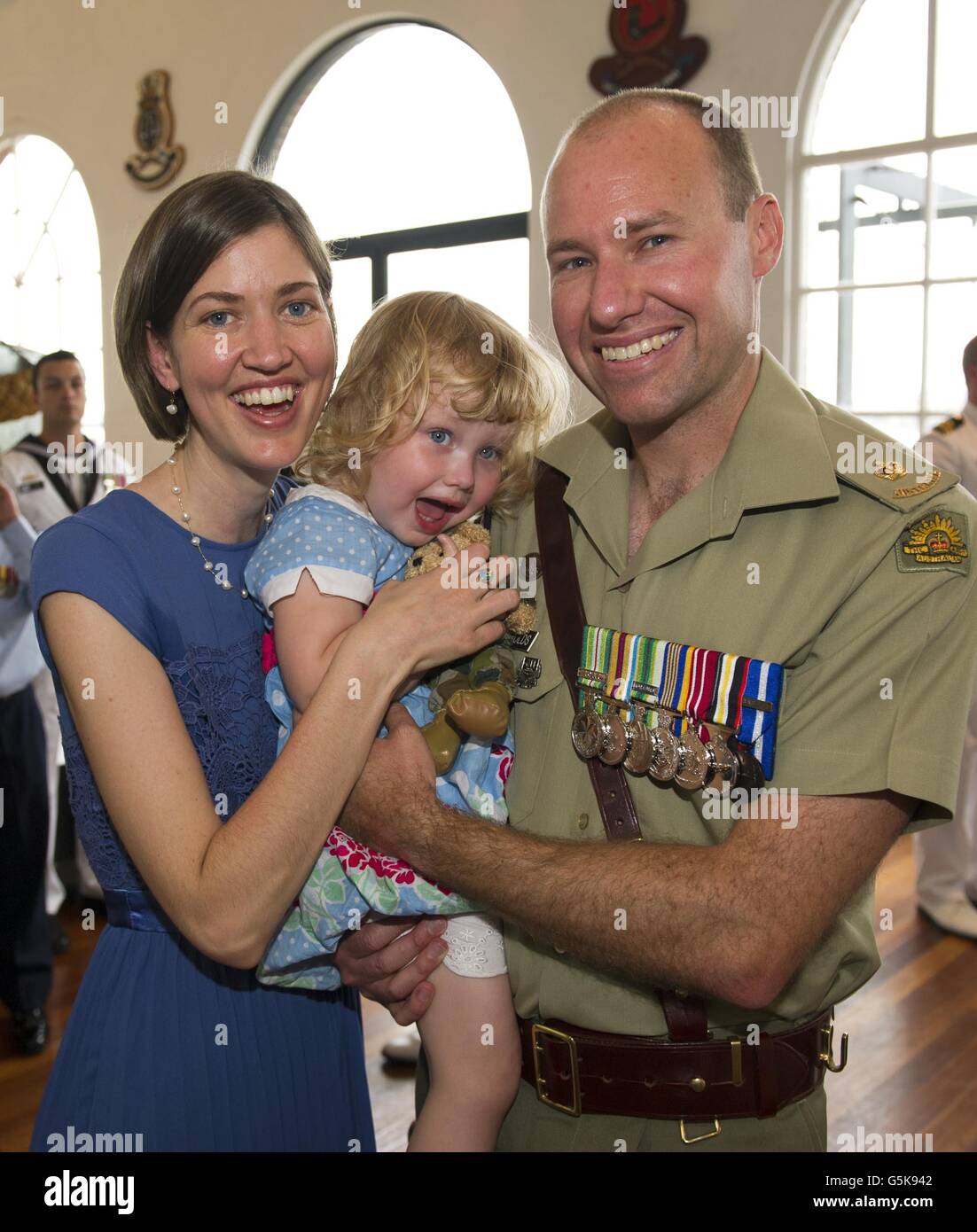 With his wife katrina and daughter amelia hi-res stock photography and ...