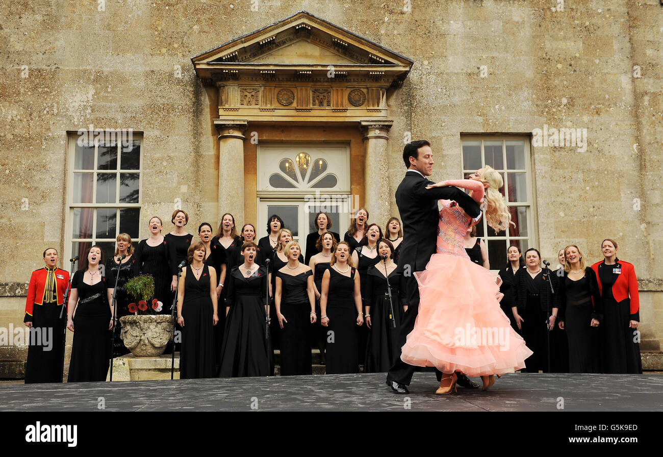 Dancing ampics hi-res stock photography and images - Alamy