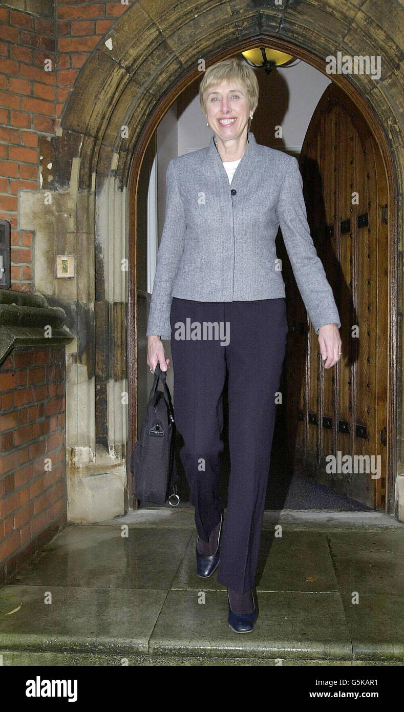 Elizabeth filkin hi-res stock photography and images - Alamy