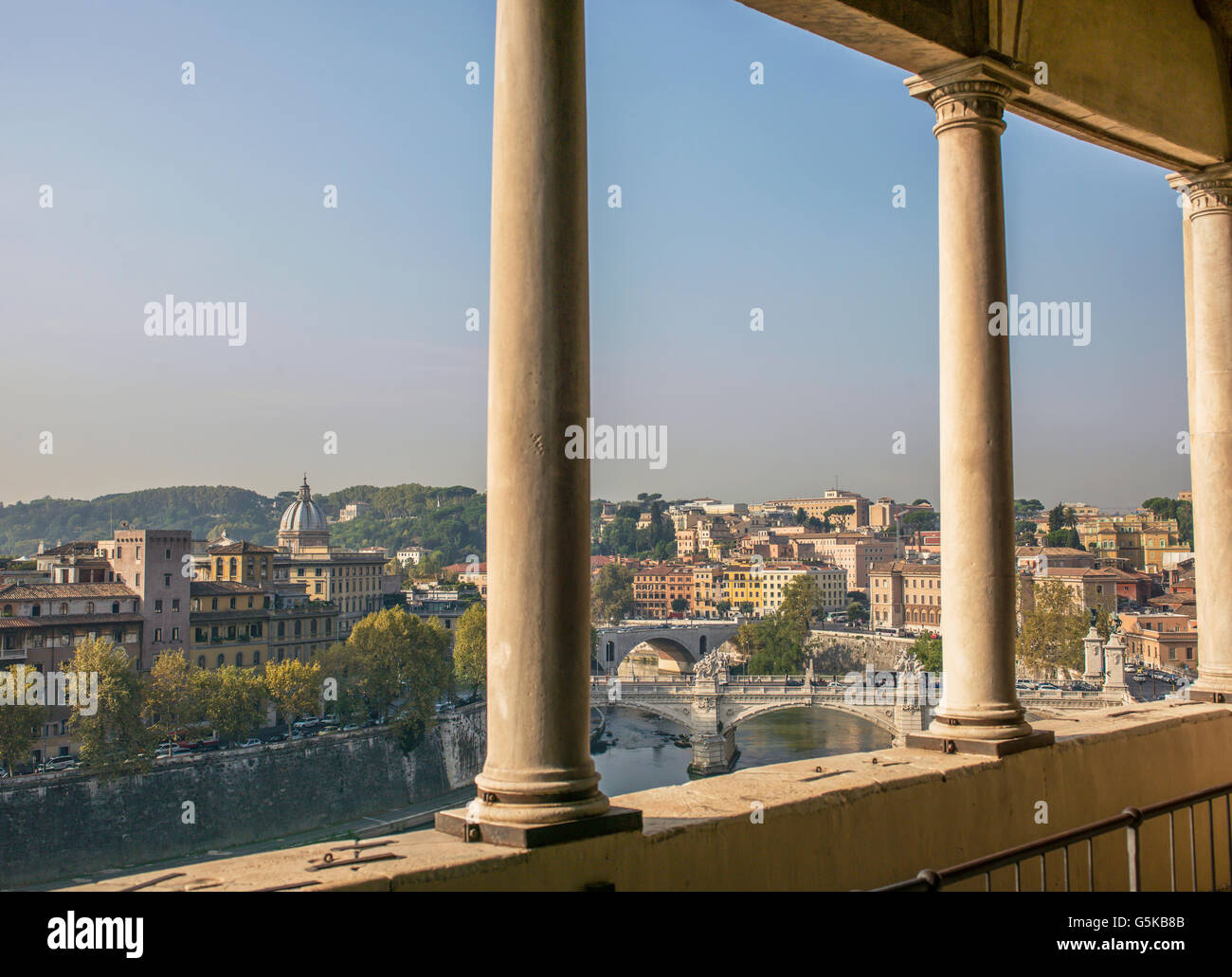 Rome cityscape hi-res stock photography and images - Alamy