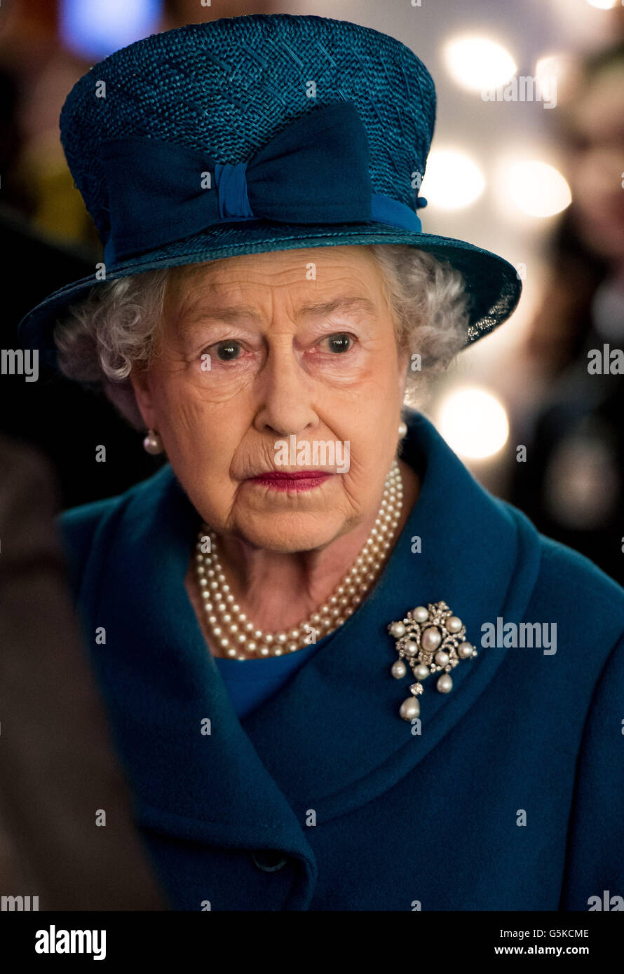 Queen Elizabeth II Visits The Royal Commonwealth Society Stock Photo ...