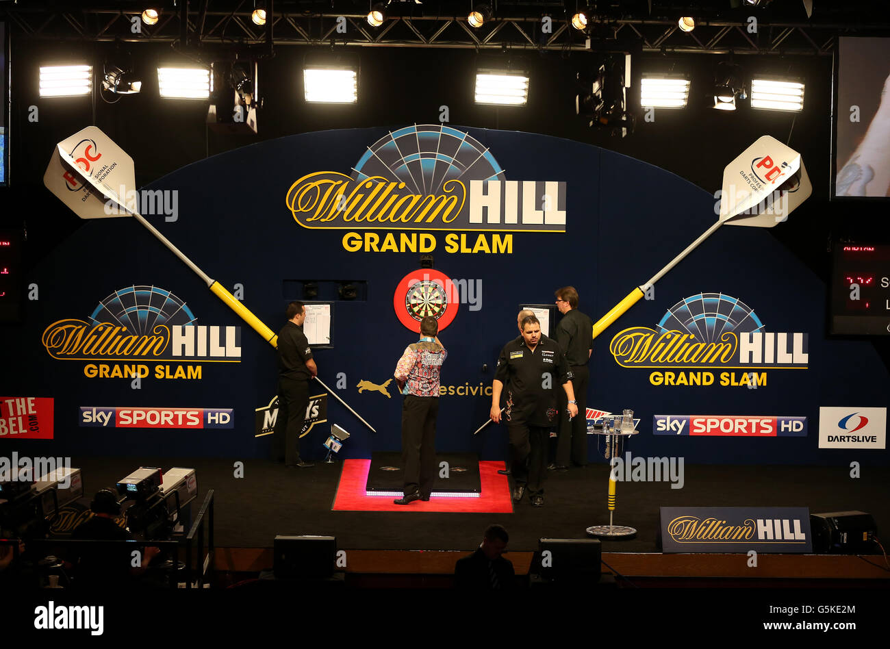 Darts - Grand Slam of Darts - Wolverhampton Civic Hall. Gary Anderson ...