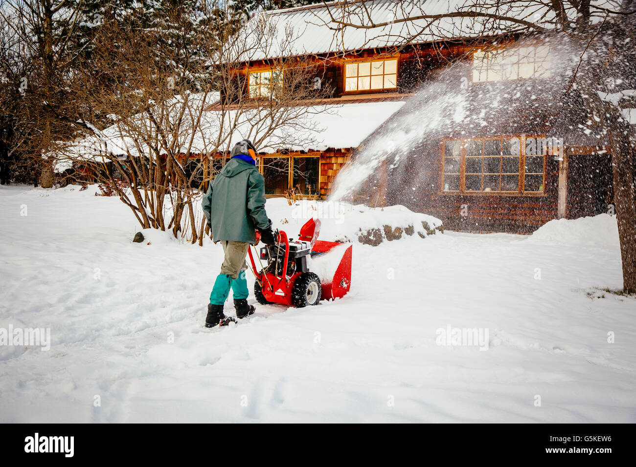 Using nature to cool home hi-res stock photography and images - Alamy