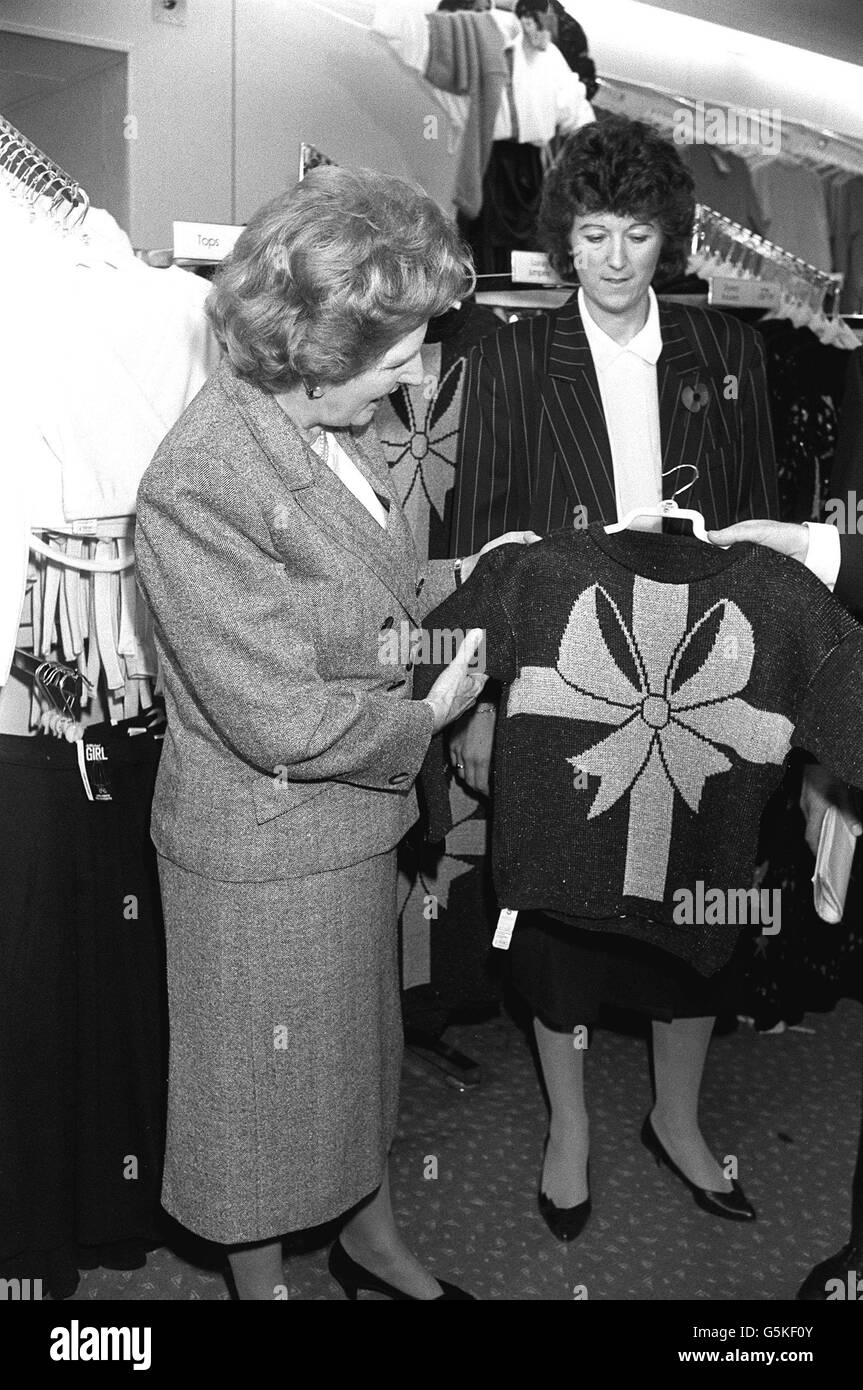 Pat spencer hi-res stock photography and images - Alamy