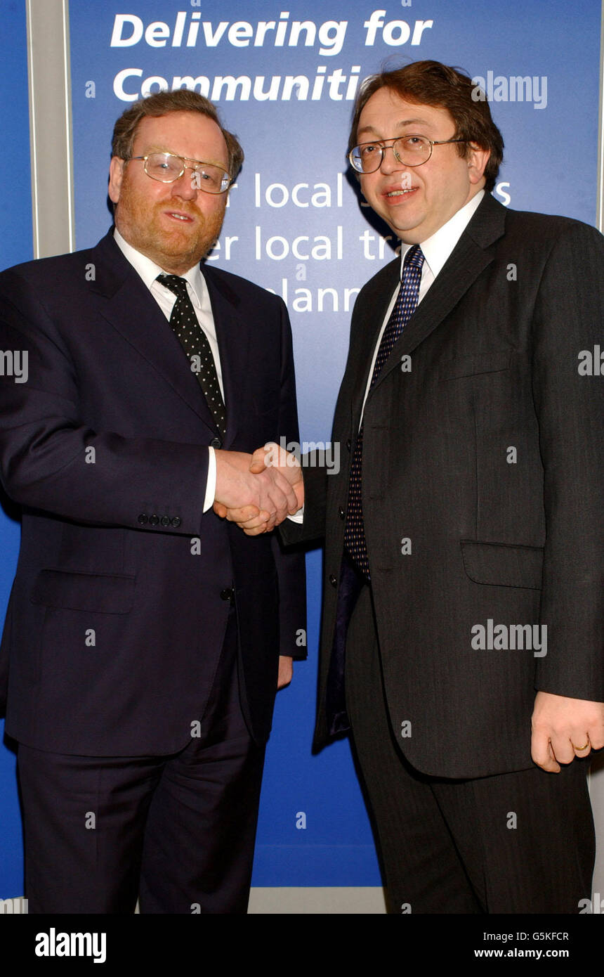 John spellar labour hi-res stock photography and images - Alamy