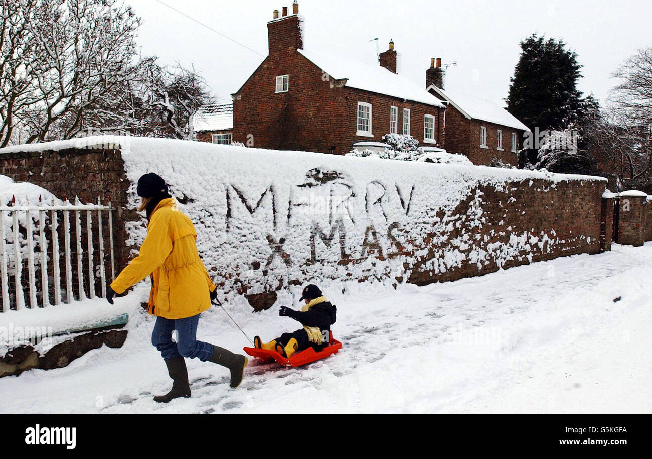 Weathercentre hi-res stock photography and images - Alamy