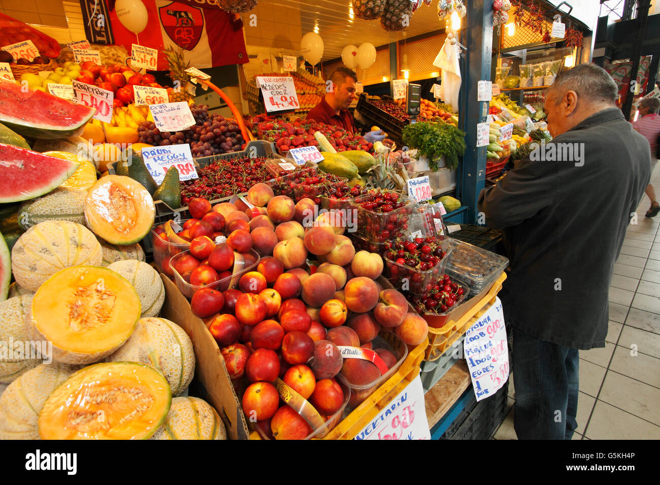 Food horizontal hi-res stock photography and images - Alamy