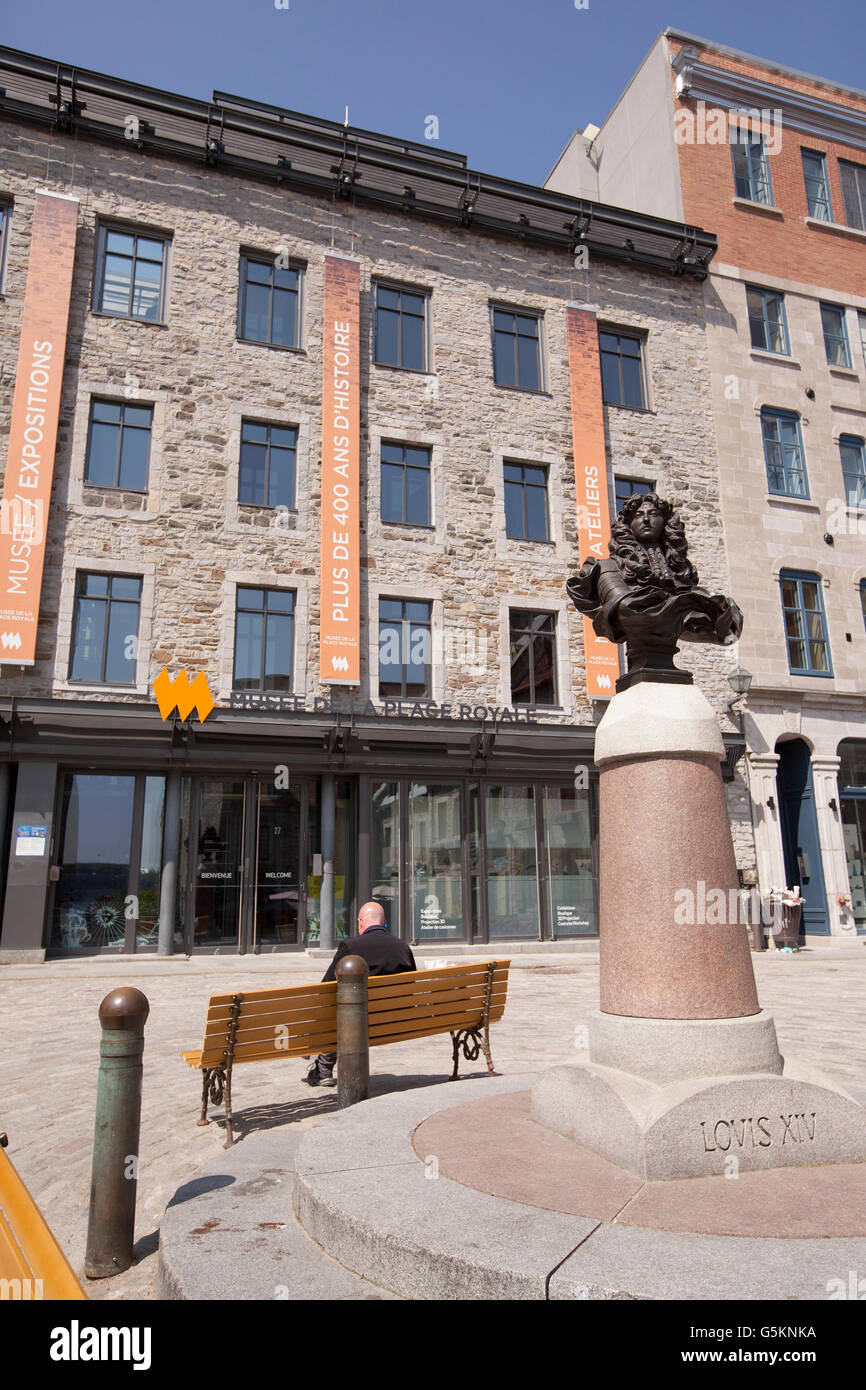 QUEBEC CITY - MAY 24, 2016: This public square, with its houses for the ...