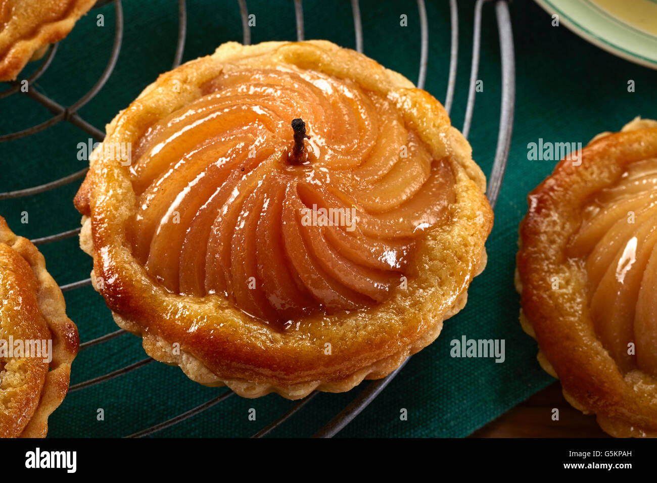 American tart hi-res stock photography and images - Alamy
