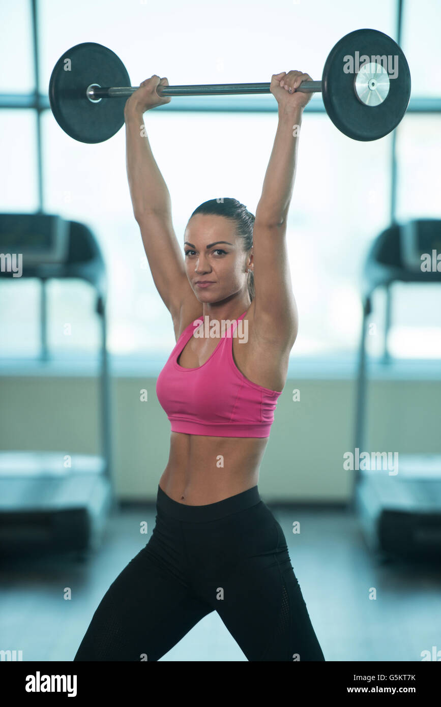 Gym shoulder exercise hi-res stock photography and images - Alamy