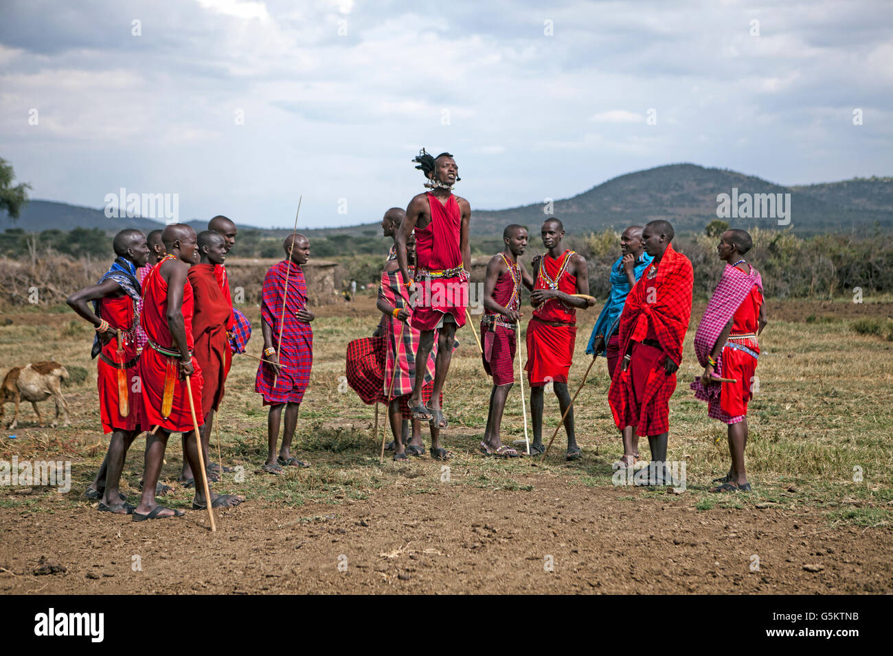 Ceremonial dance hi-res stock photography and images - Alamy