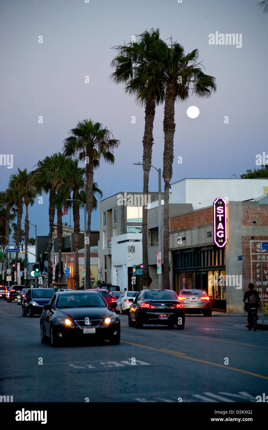 Venice boulevard hi-res stock photography and images - Alamy