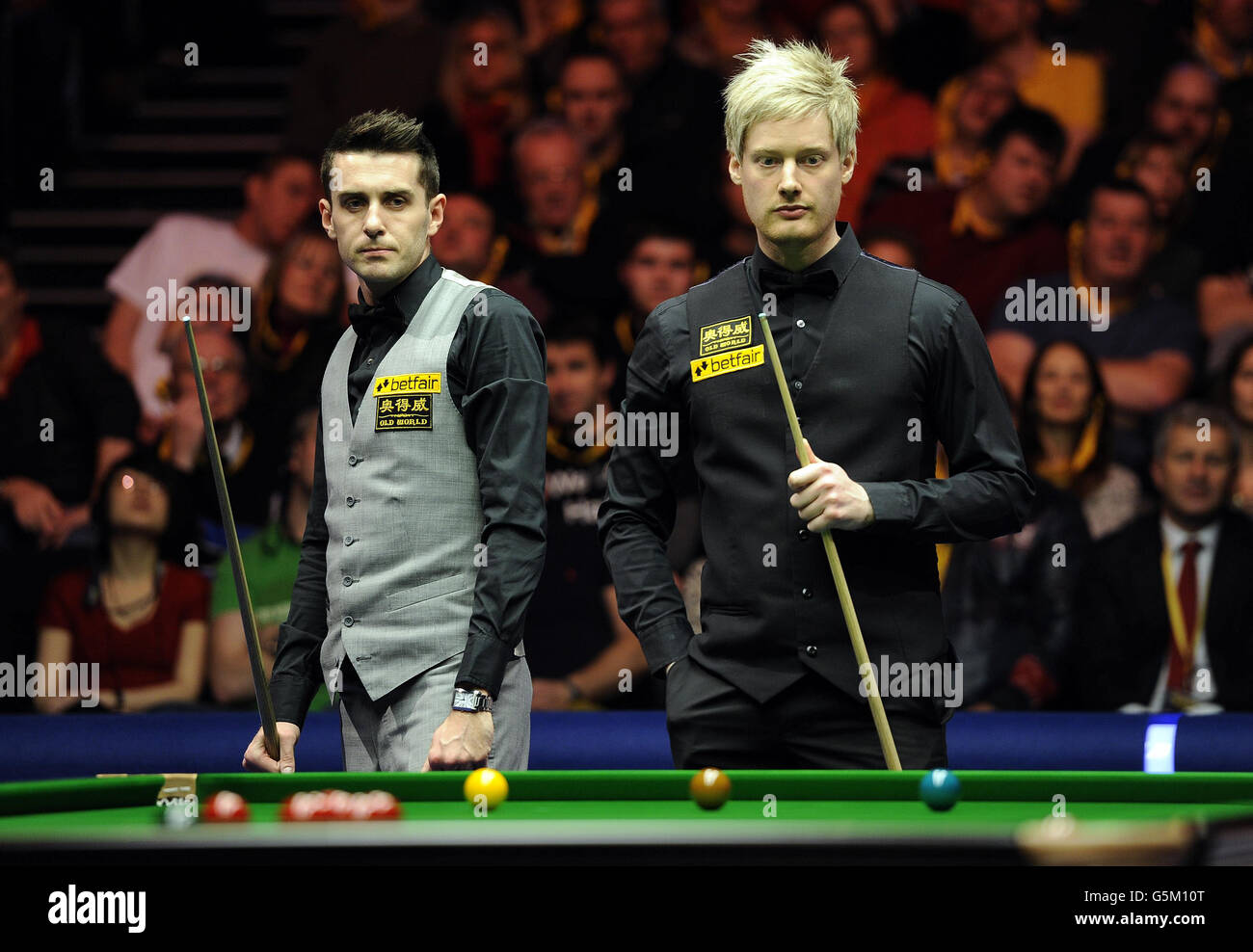 Neil robertson mark selby final betfair masters alexandra palace hi-res ...
