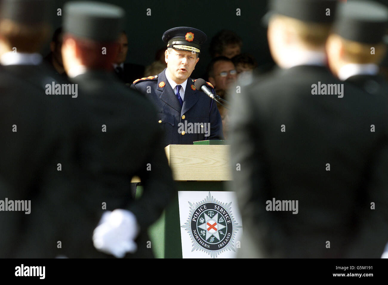 Garda Commissioner Pat Byrne addresses the first recruits of the ...