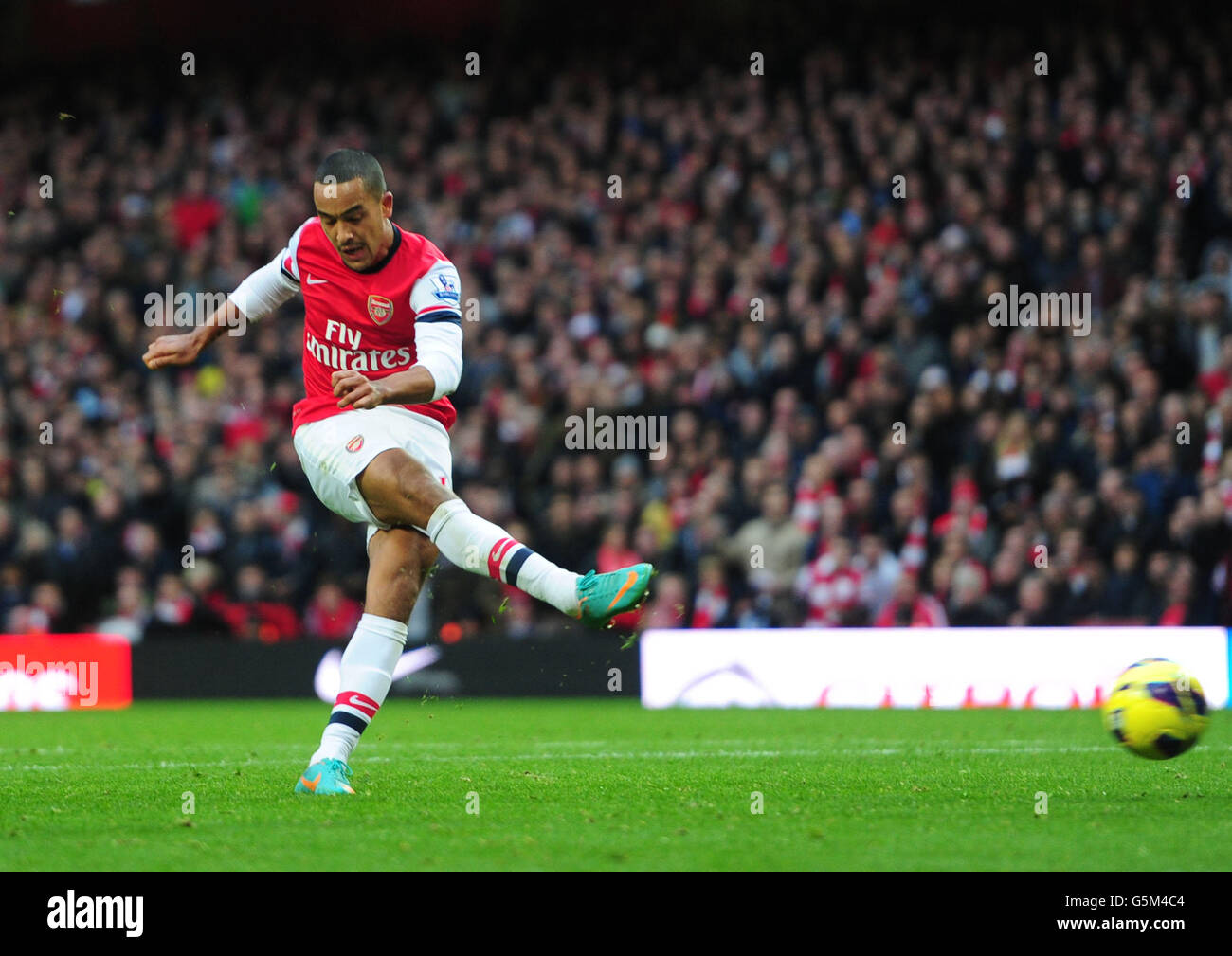 Tottenham goal against arsenal hi-res stock photography and images - Alamy