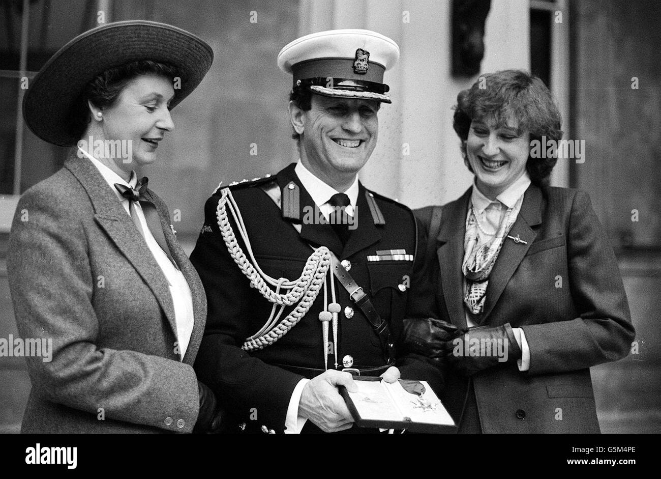 Julian thompson hi-res stock photography and images - Alamy