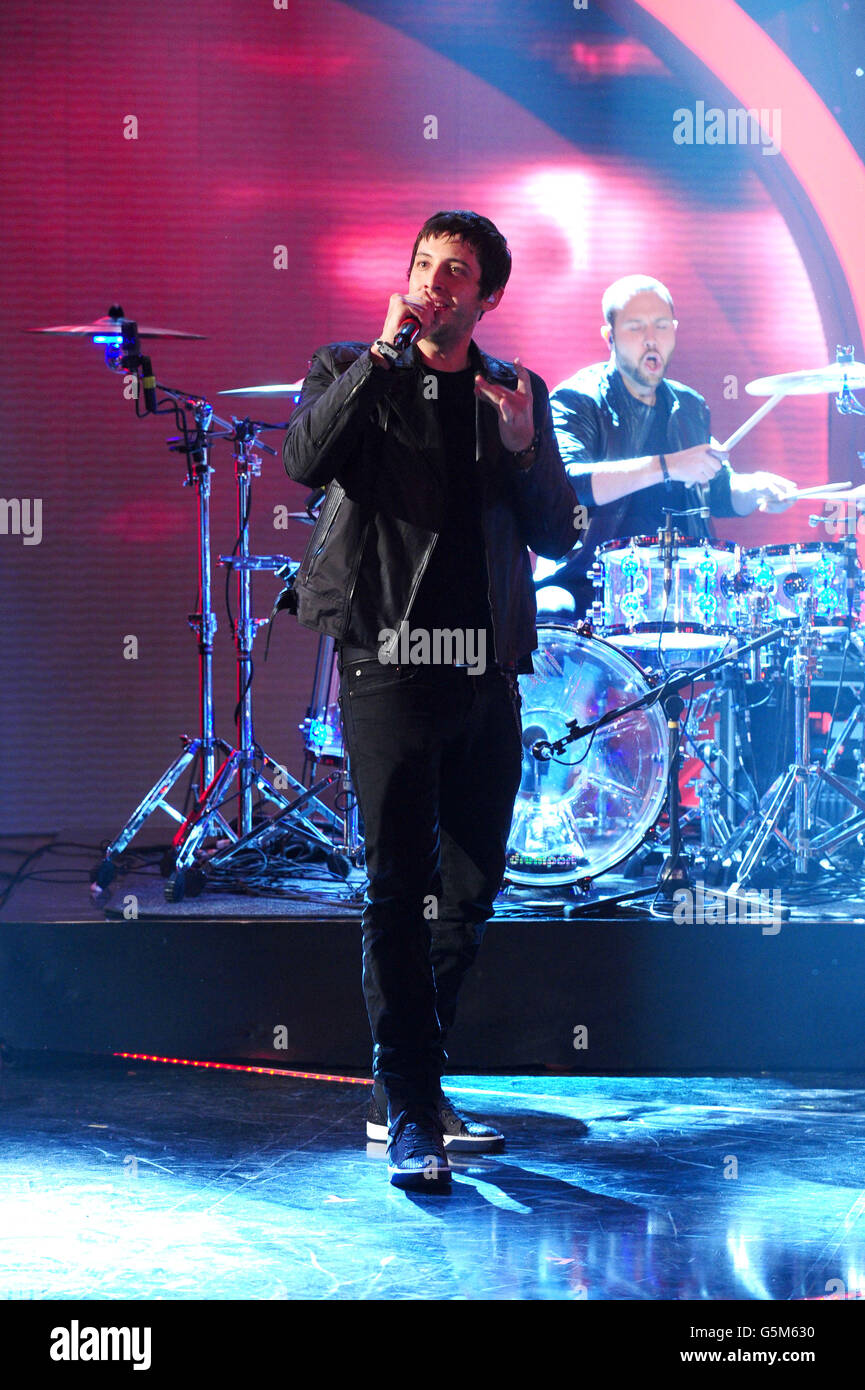 Example Live On Stage High Resolution Stock Photography and Images - Alamy