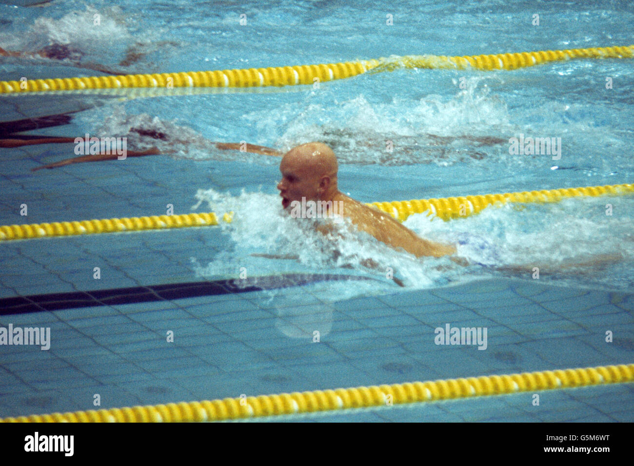 Swimmer duncan goodhew hi-res stock photography and images - Alamy