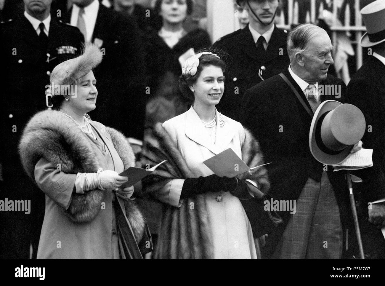 Epsom derby queen Black and White Stock Photos & Images - Alamy