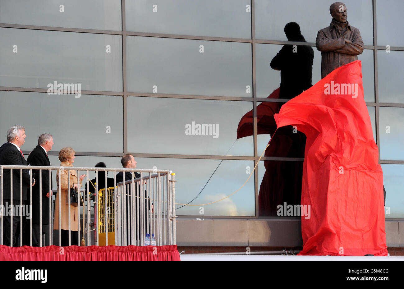 Sir alex ferguson statue unveiled hi-res stock photography and images ...
