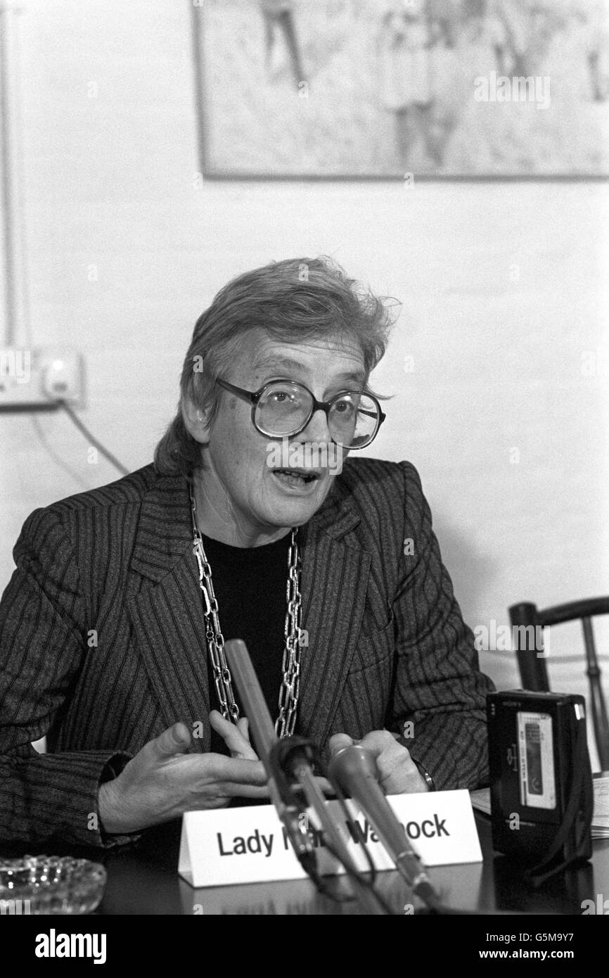 Head lady Black and White Stock Photos & Images - Alamy