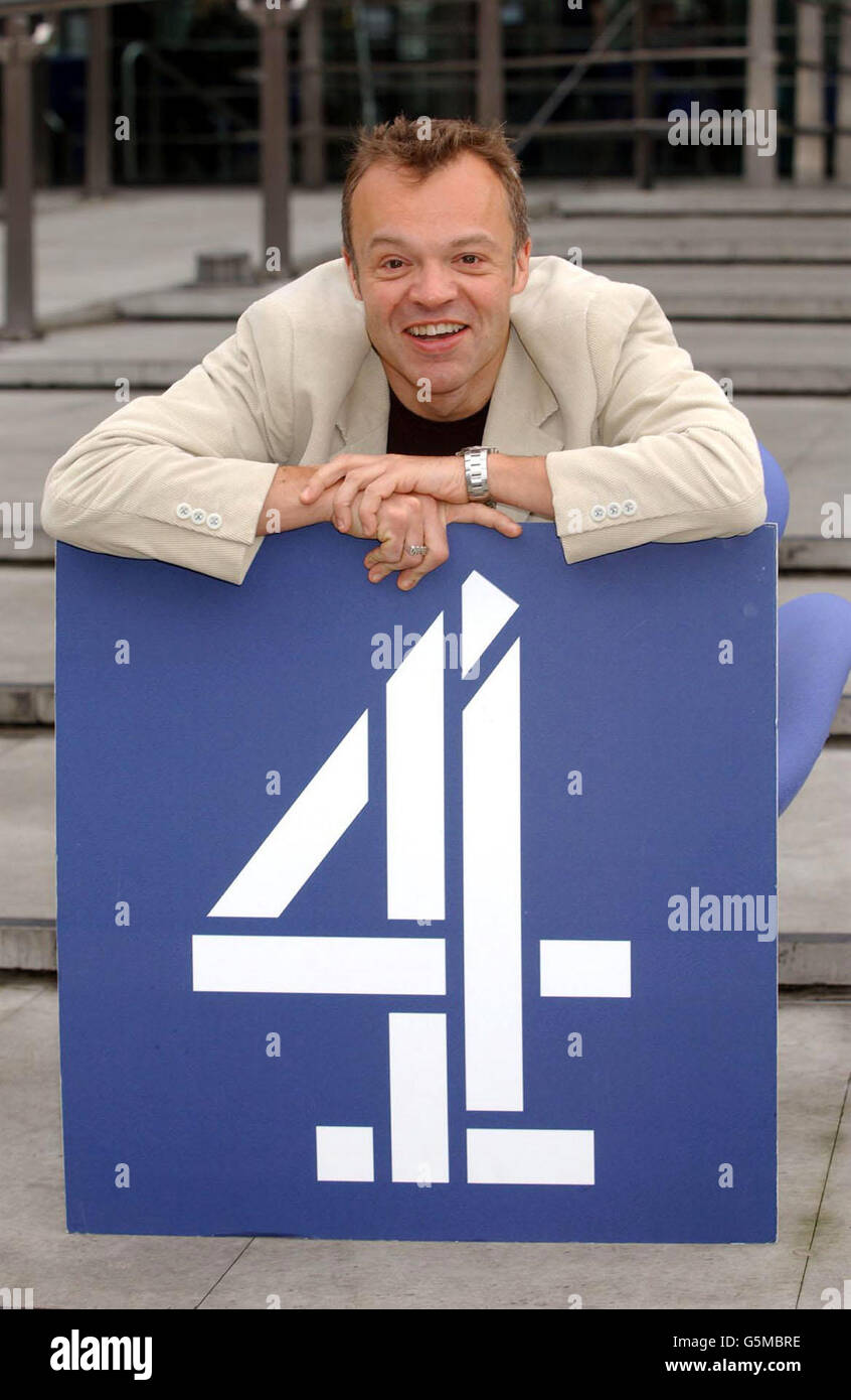 Comedian celebrity graham norton hi-res stock photography and images ...