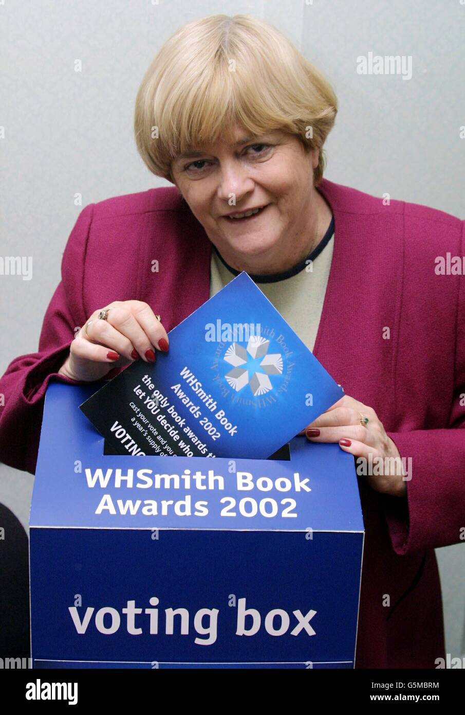 Whsmith books hi-res stock photography and images - Alamy