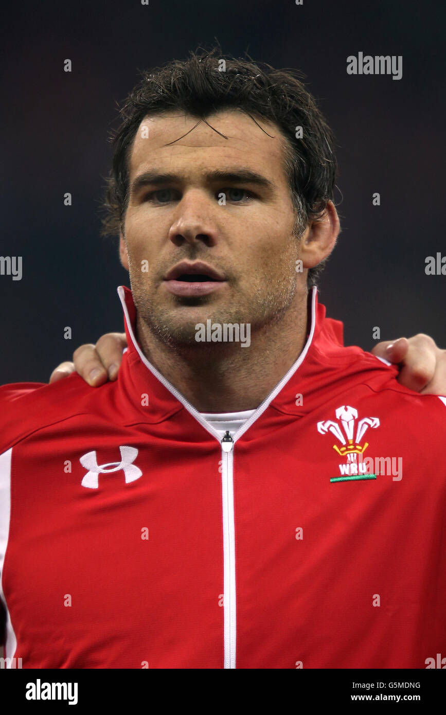 Mike phillips rugby hi-res stock photography and images - Alamy