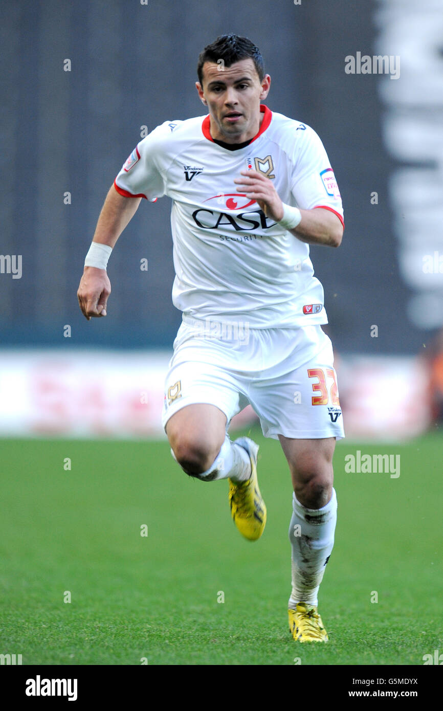 Milton keynes dons v wimbledon hi-res stock photography and images - Alamy