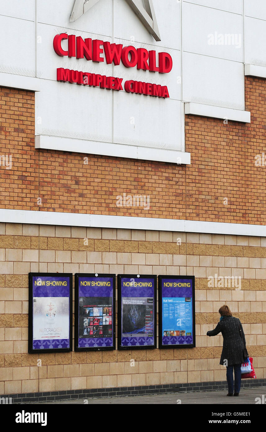 Cineworld cinemas stock hi-res stock photography and images - Alamy