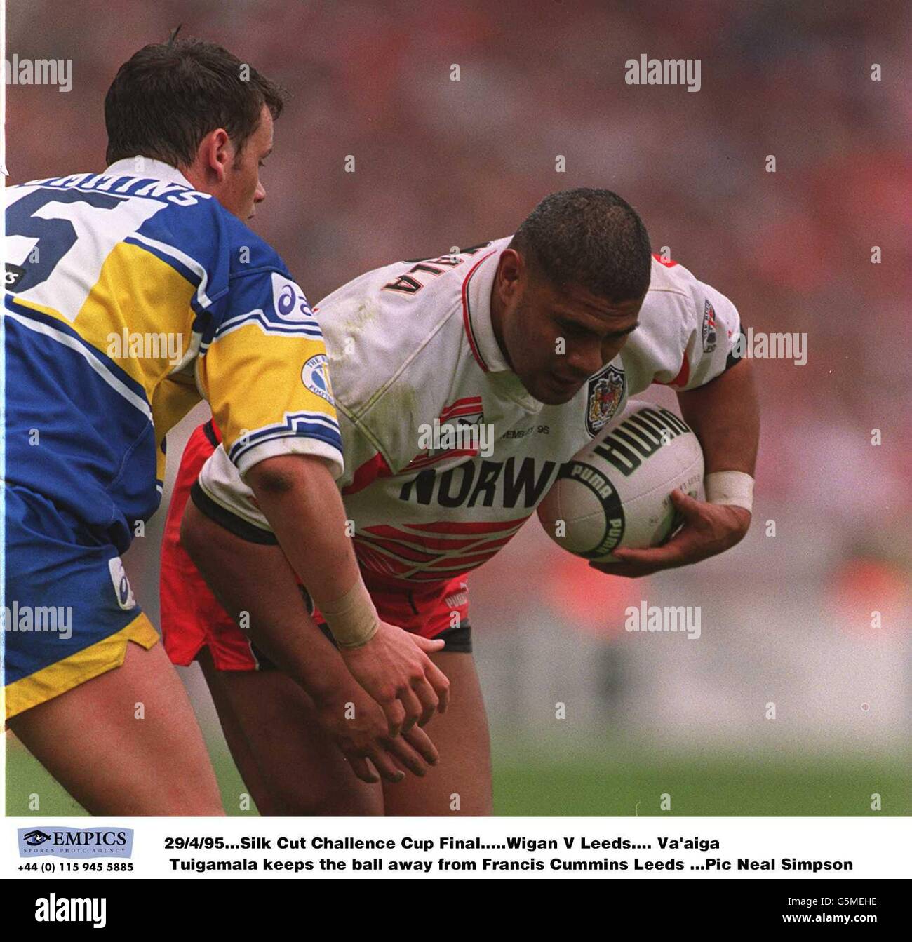 Rugby League - Silk Cut Challenge Cup Final - Wigan v Leeds - Wembley ...