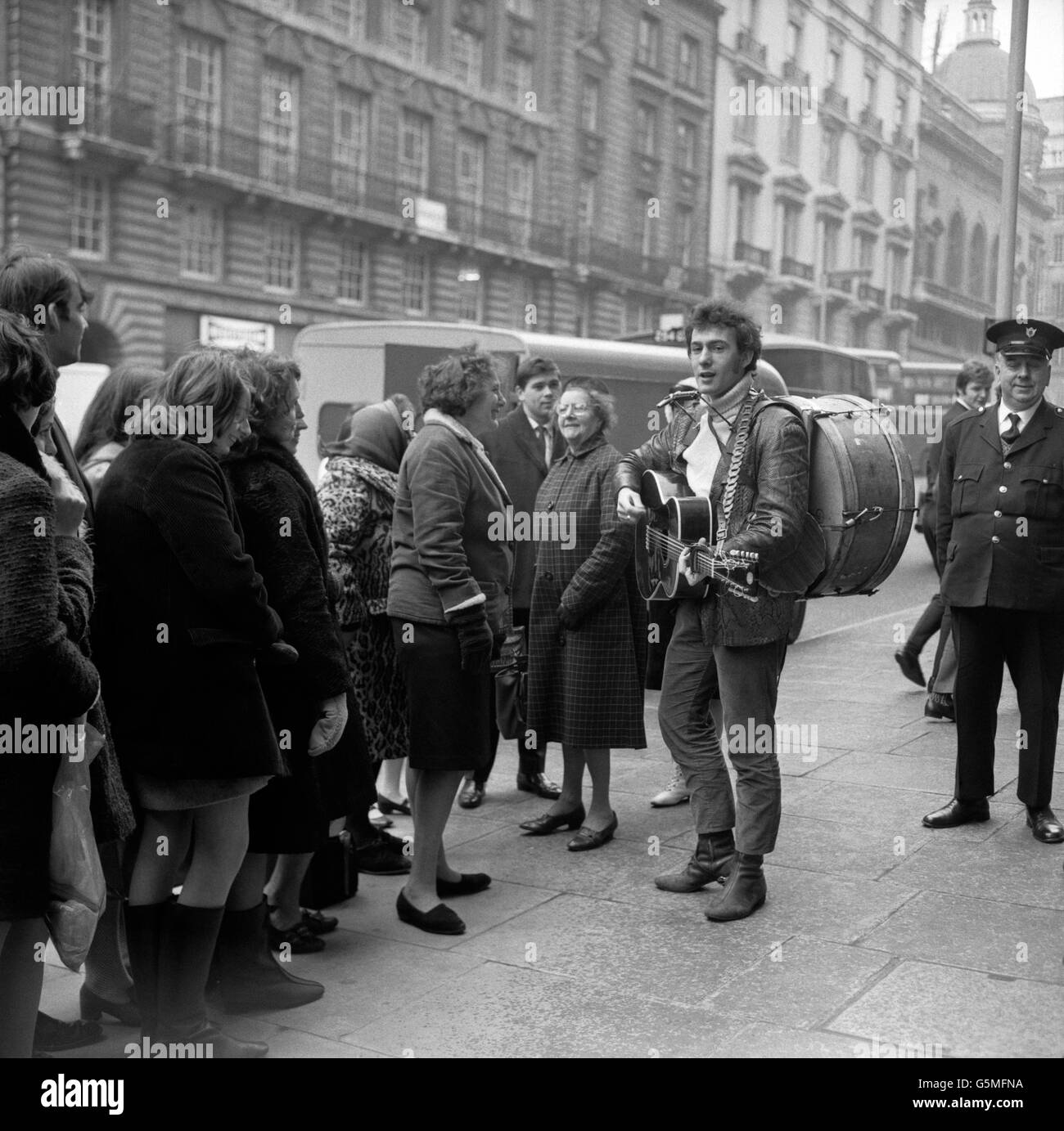 The one show bbc Black and White Stock Photos & Images - Alamy