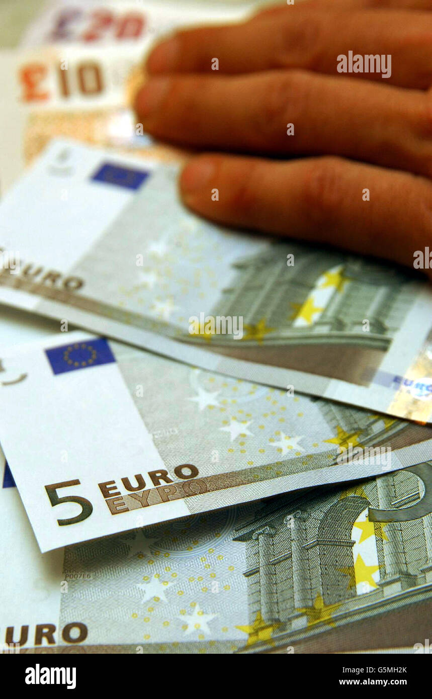 Countries currency hi-res stock photography and images - Alamy