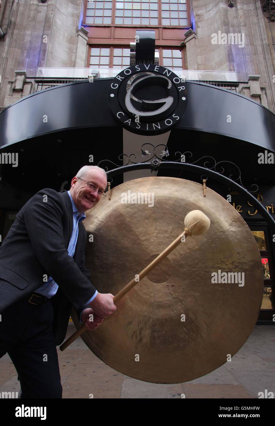 Rank Organisation's Gongman announced Stock Photo - Alamy