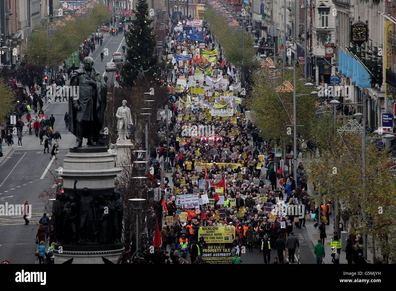 Members of opposition hi-res stock photography and images - Alamy