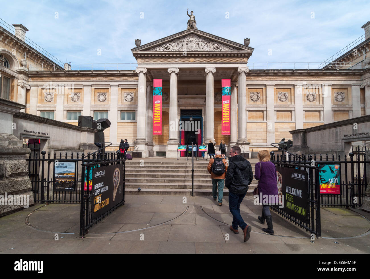 Front entrance of the Ashmolean Museum, Oxford, United Kingdom Stock ...