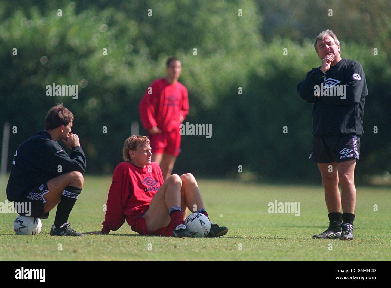 Rugby Union - Rugby World Cup 1995 - England Training Stock Photo - Alamy