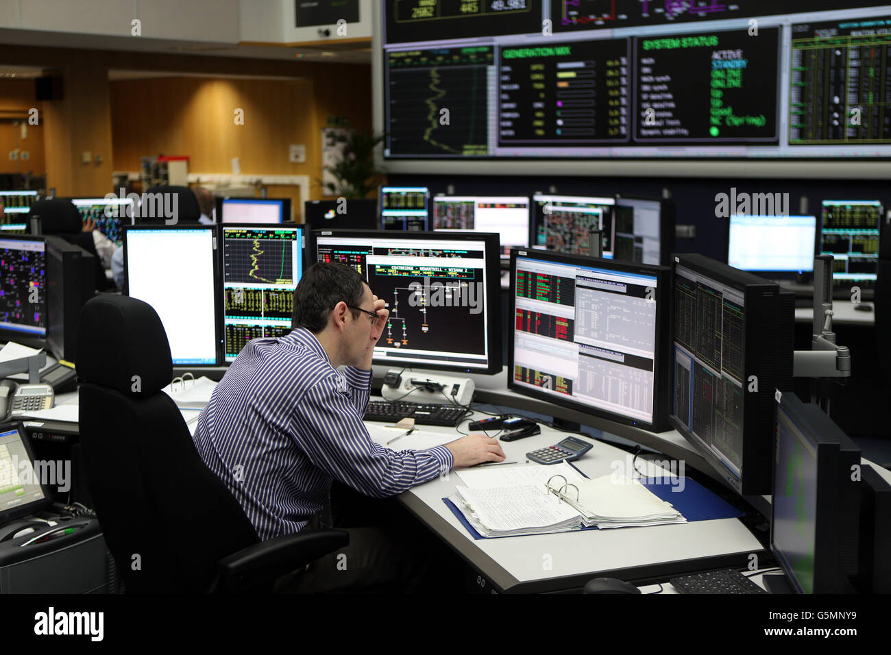 Davey visits Electricity National Control Centre in Berkshire Stock ...
