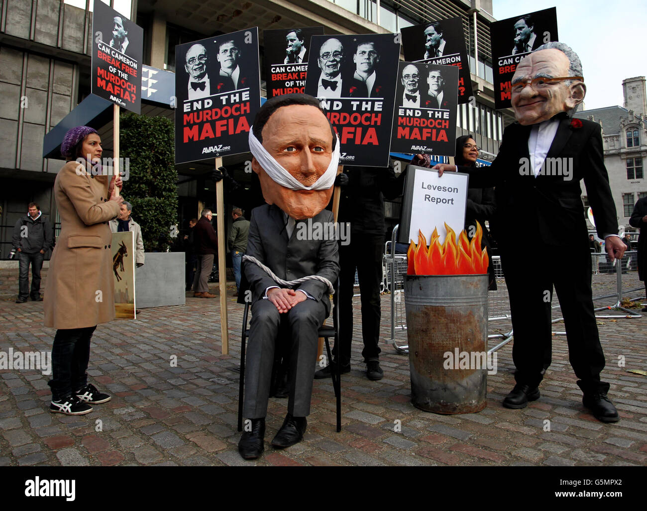 Lord leveson report hi-res stock photography and images - Alamy