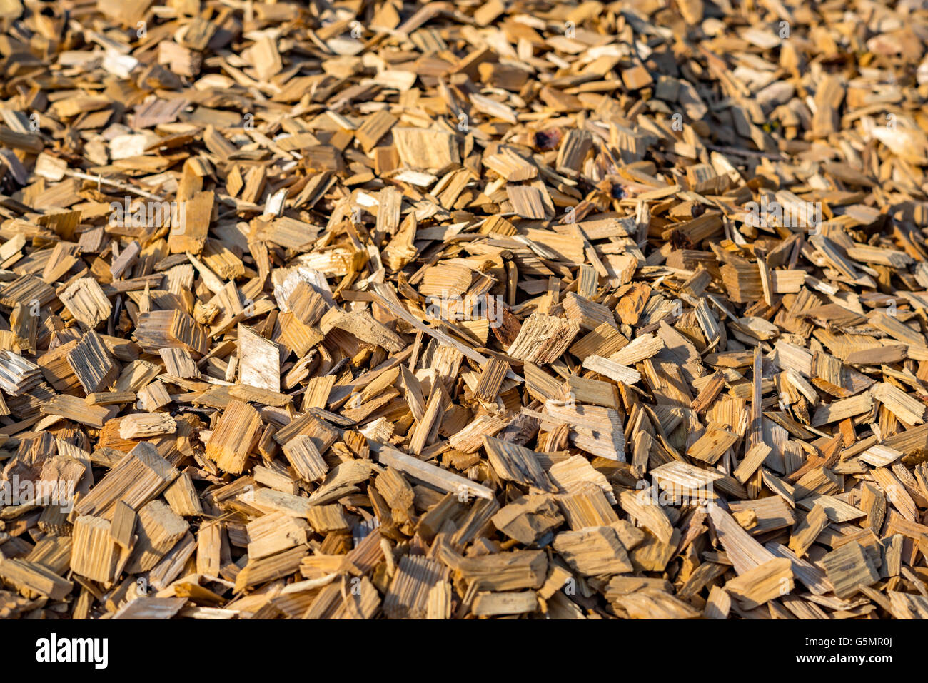 Wood chip path hi-res stock photography and images - Alamy