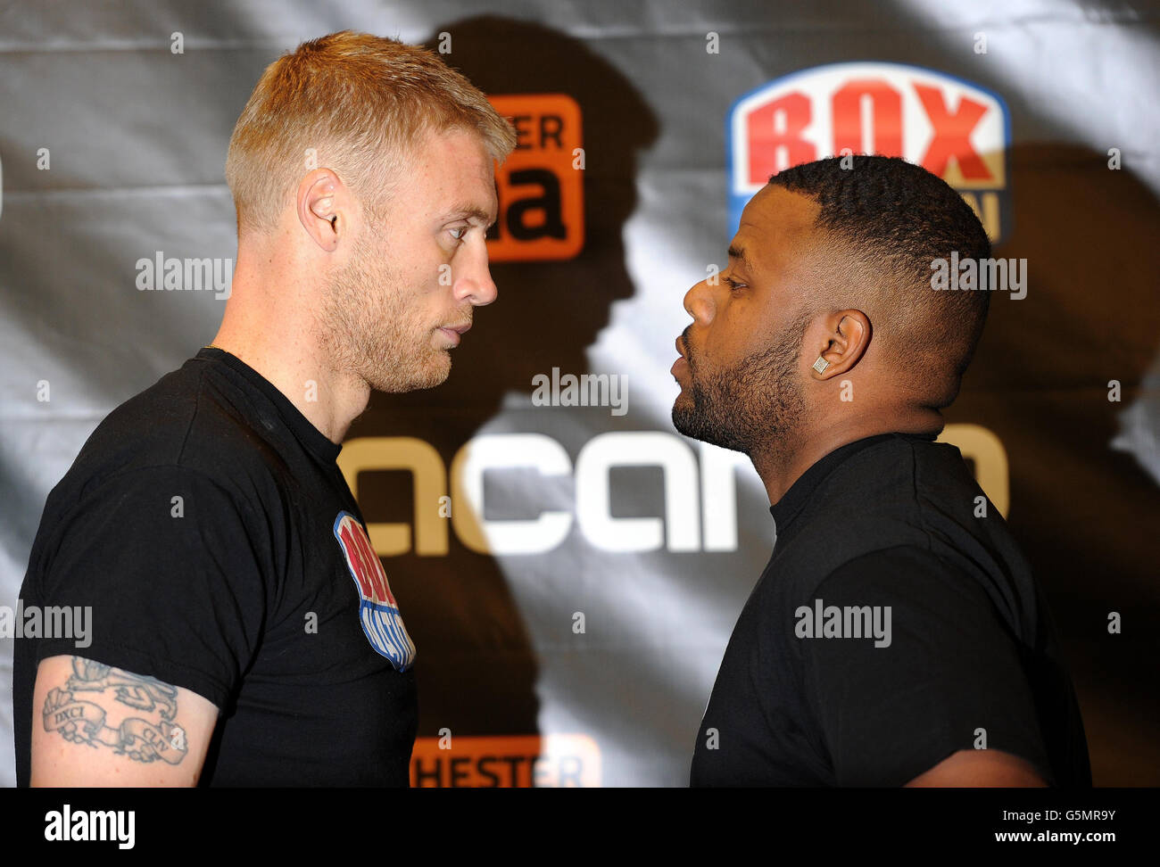 Andrew flintoff boxing hi-res stock photography and images - Alamy