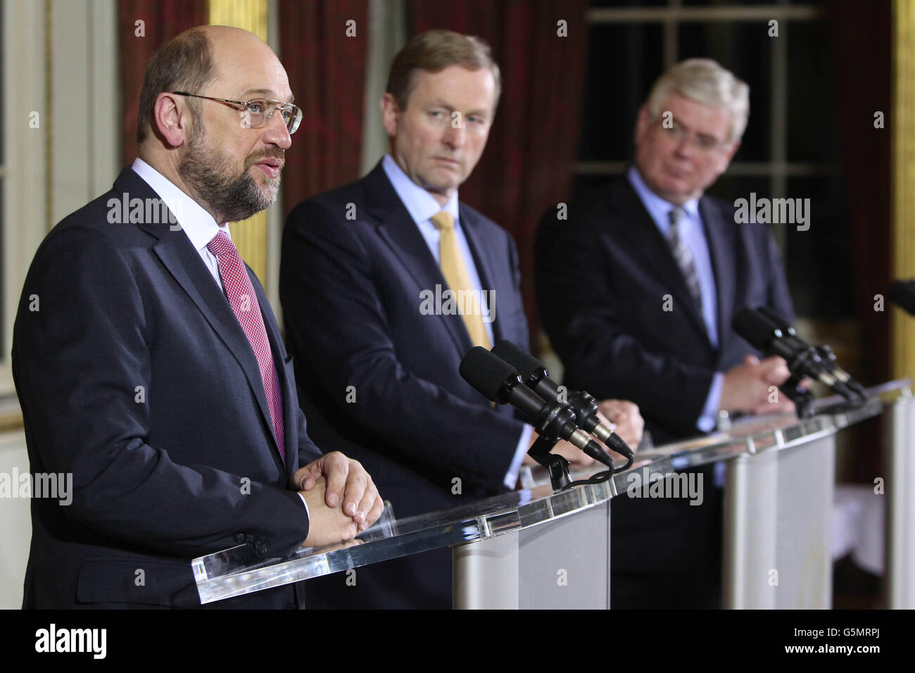 Parliament's political groups talks Stock Photo - Alamy