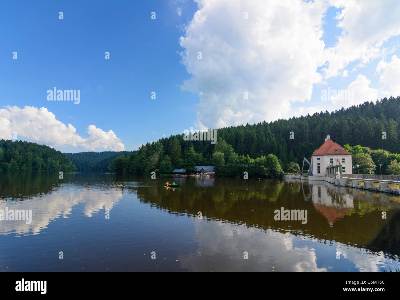 reservoir Höllensteinsee, river Schwarzer Regen, water power station ...