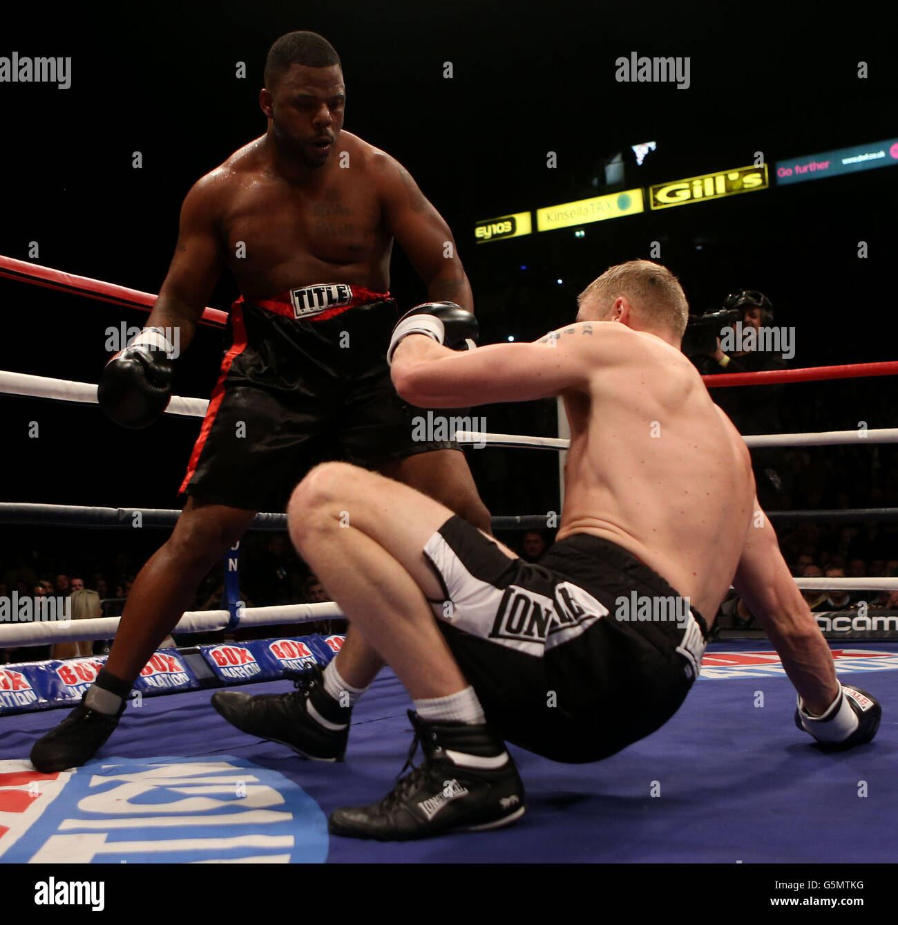 Boxing - International Heavyweight Contest - Andrew Flintoff v Richard ...